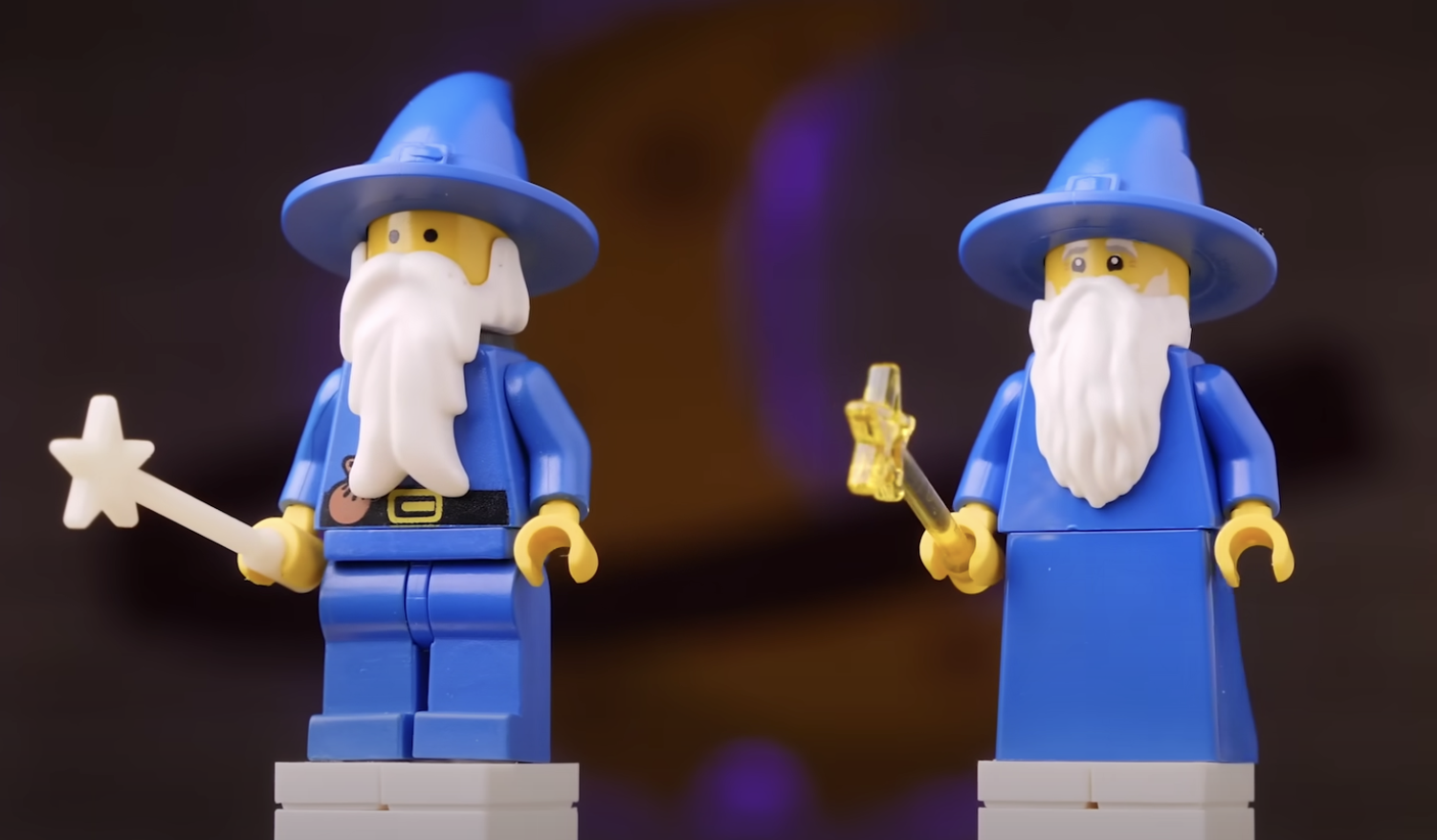Does LEGO 40601 Majisto’s Magical Workshop stay too close to the original?