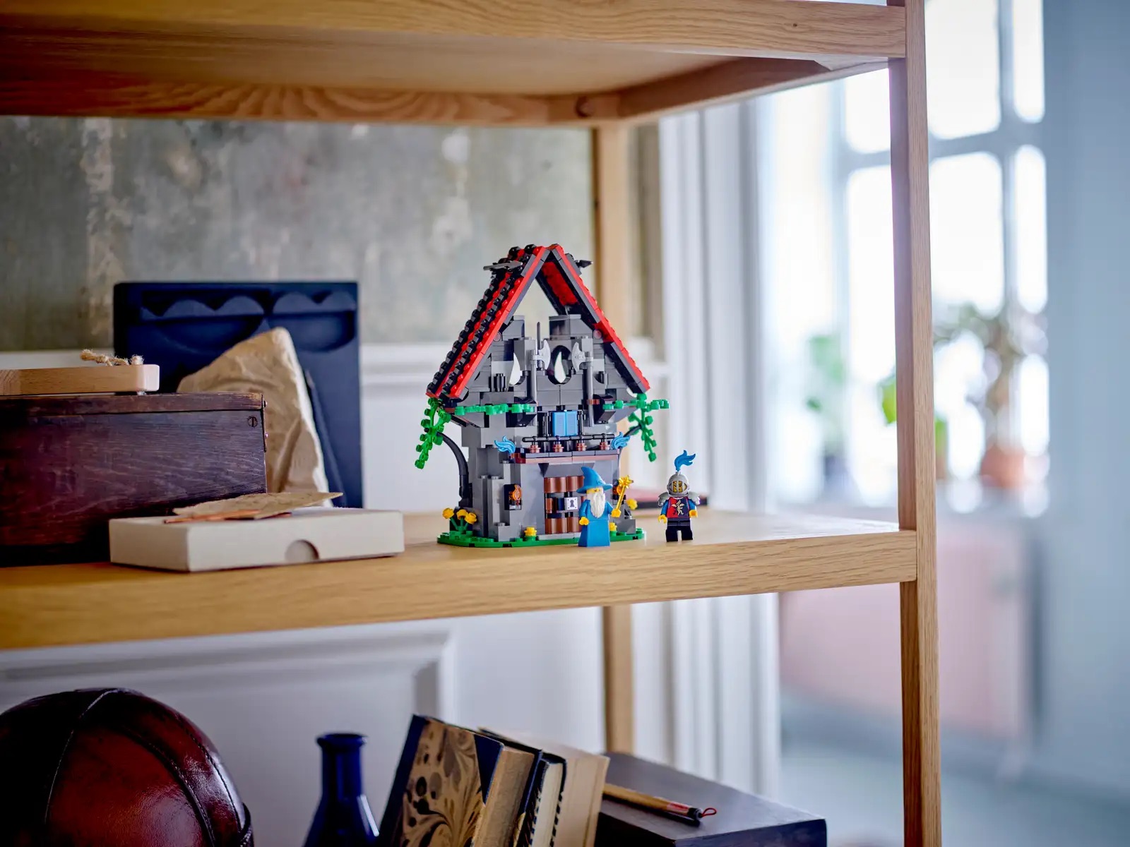 Two upcoming LEGO GWPs officially revealed