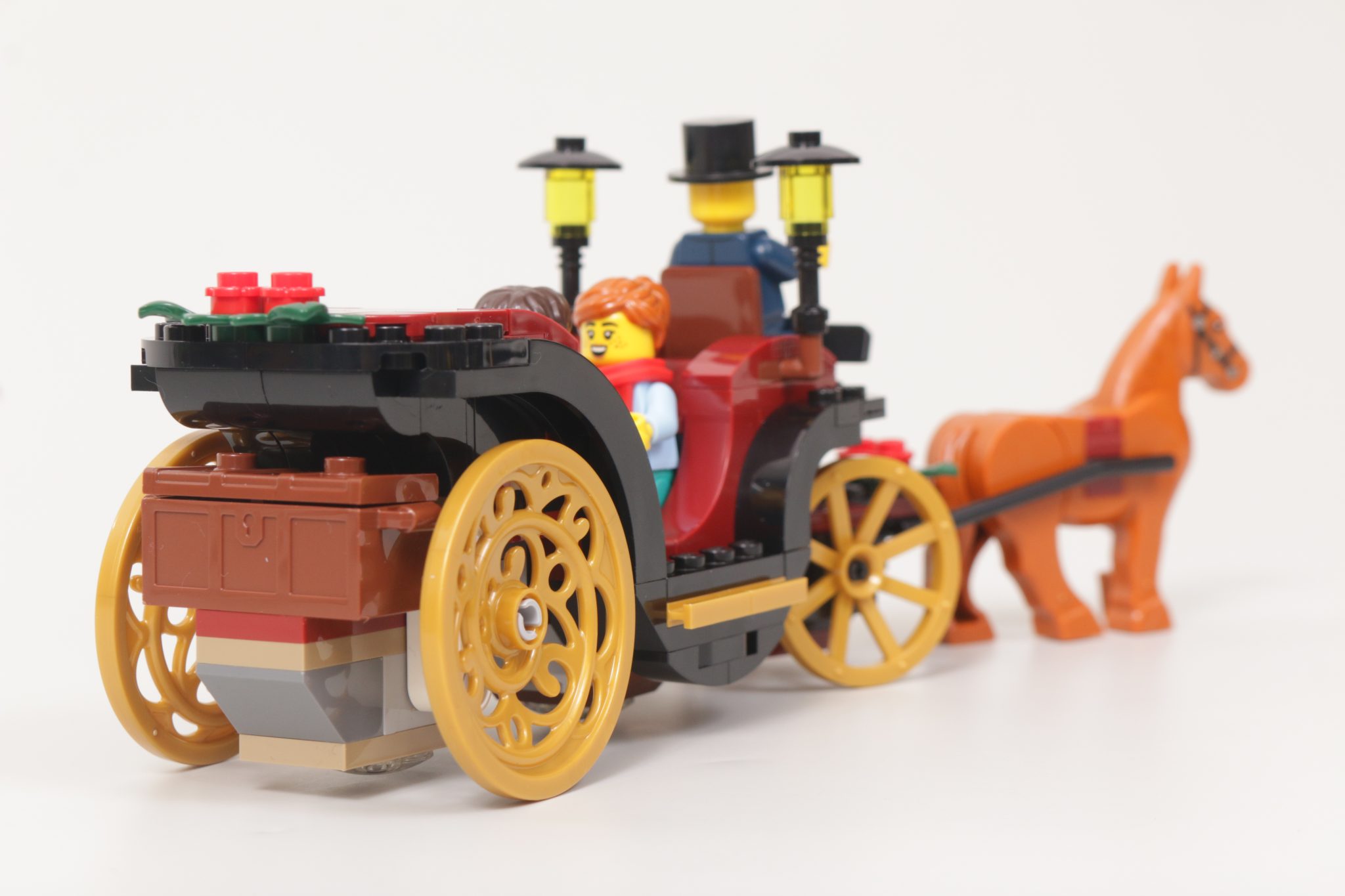 LEGO 40603 Wintertime Carriage Ride gift-with-purchase review