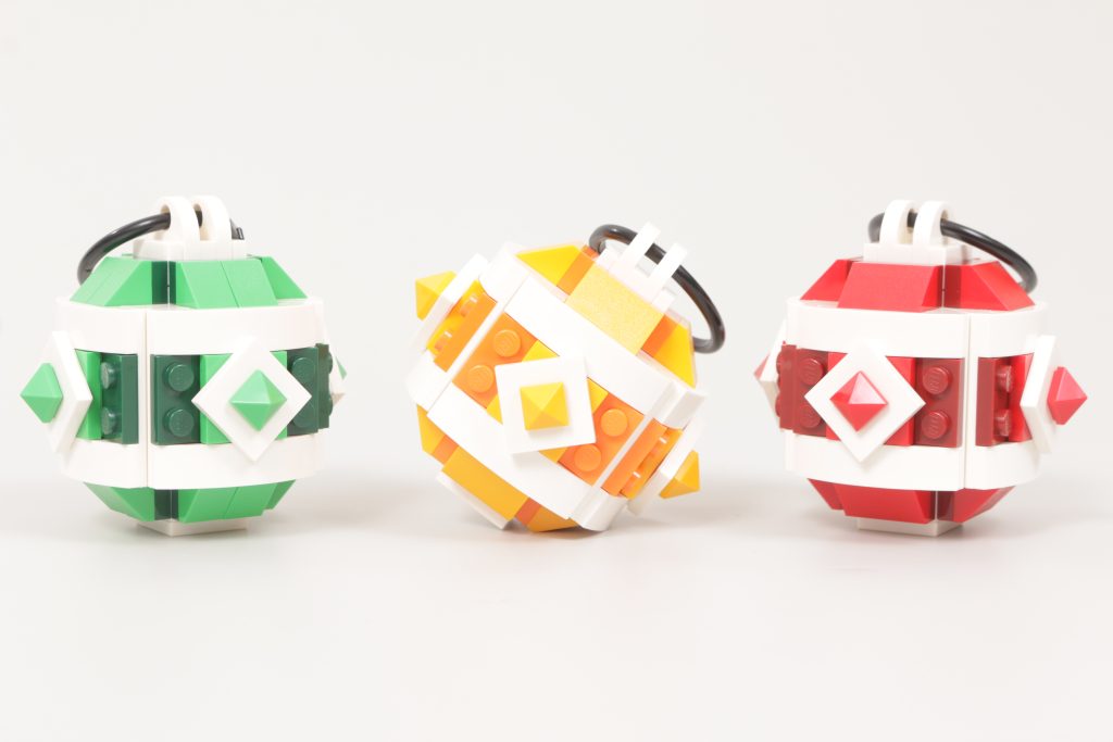 LEGO 40604 Christmas Decor Set gift-with purchase review