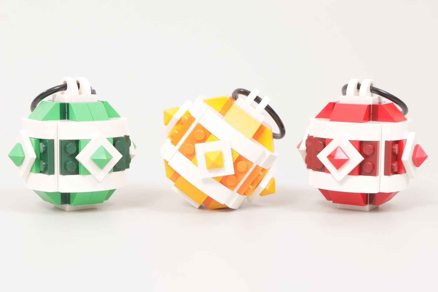 LEGO 40604 Christmas Decor Set gift-with purchase review