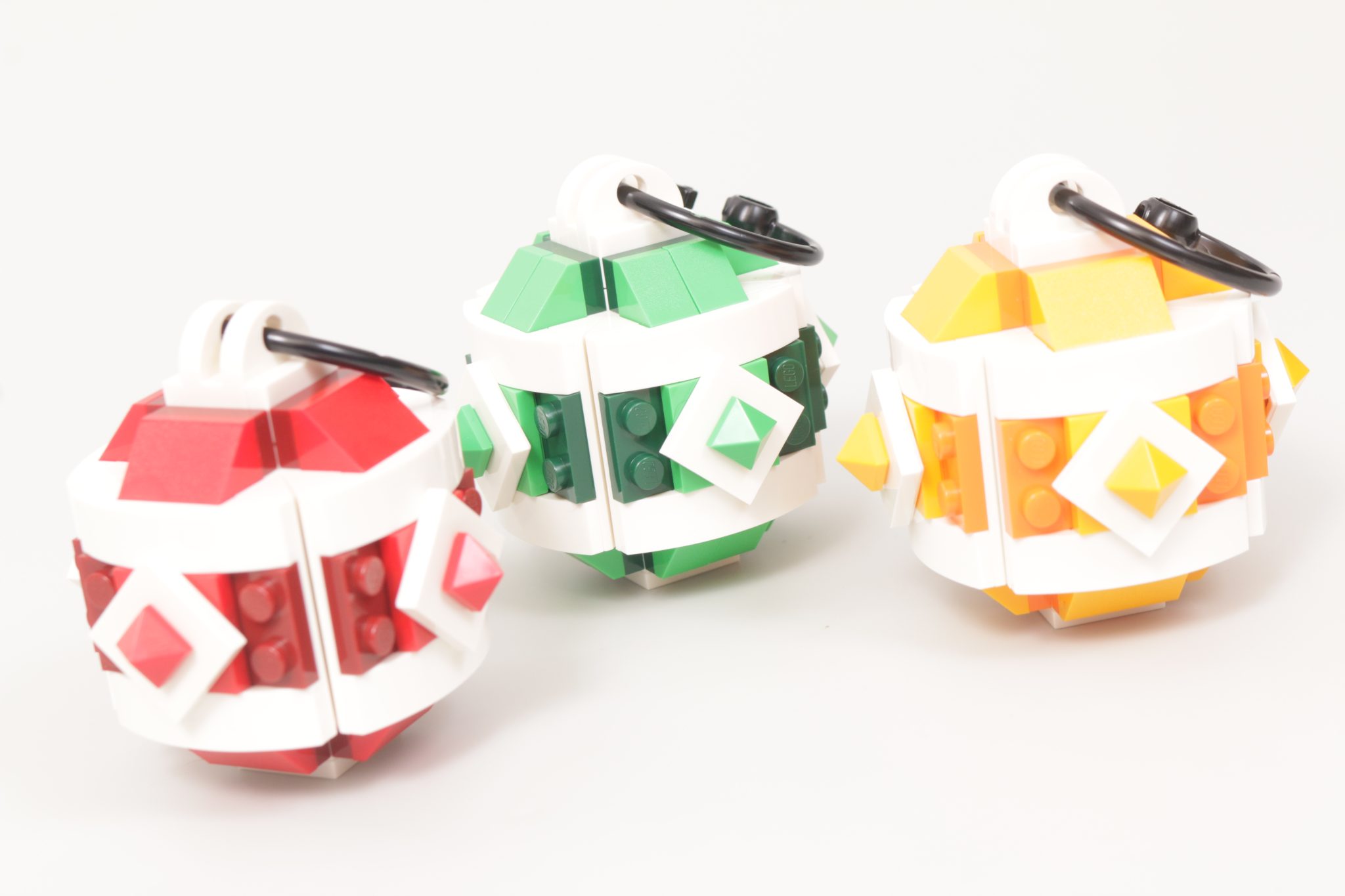 LEGO 40604 Christmas Decor Set gift-with purchase review