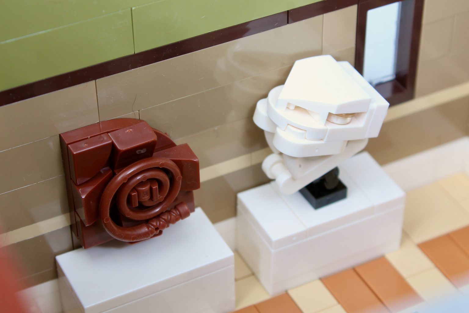 Every exhibit in LEGO Icons 10326 Natural History Museum