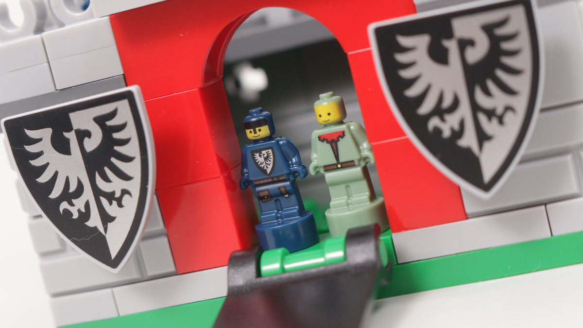 LEGO Insiders Grey Castle set reward review and gallery