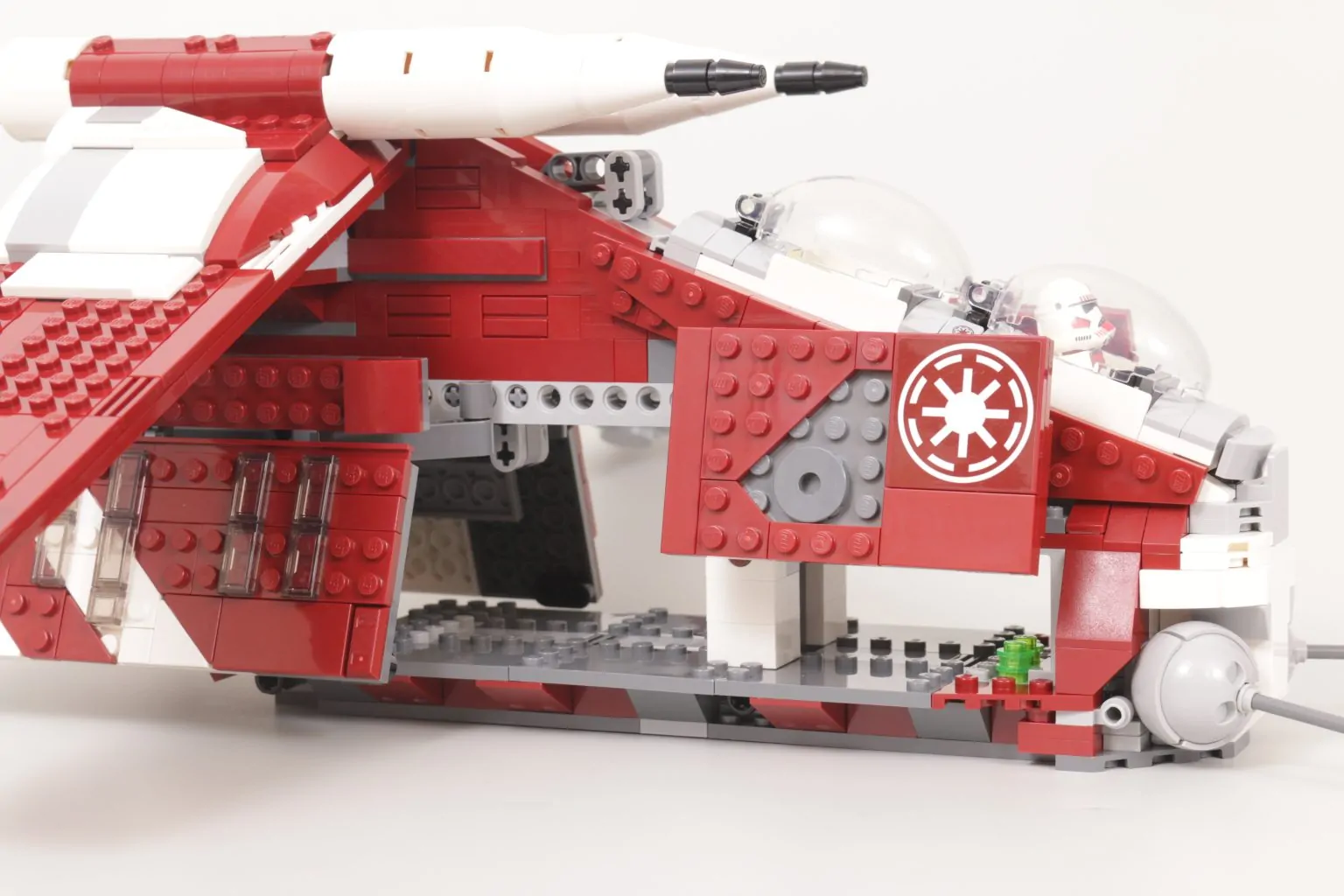 75354 Coruscant Guard Gunship and LEGO Star Wars in 2023