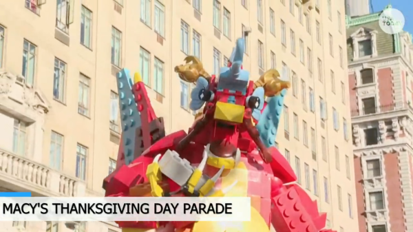 LEGO Brick-Changer float at Macy’s Thanksgiving Day Parade
