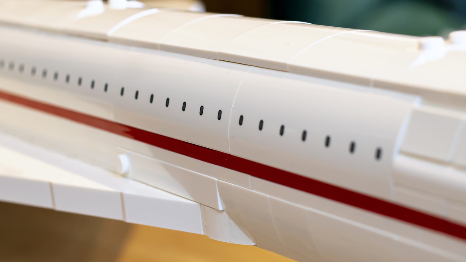 LEGO Icons 10318 Concorde review