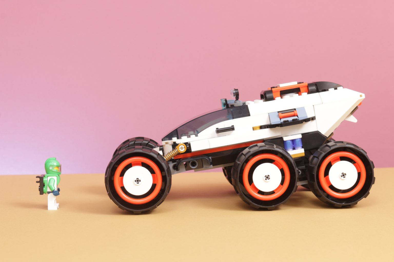 LEGO City 60431 Space Explorer Rover and Alien Life review