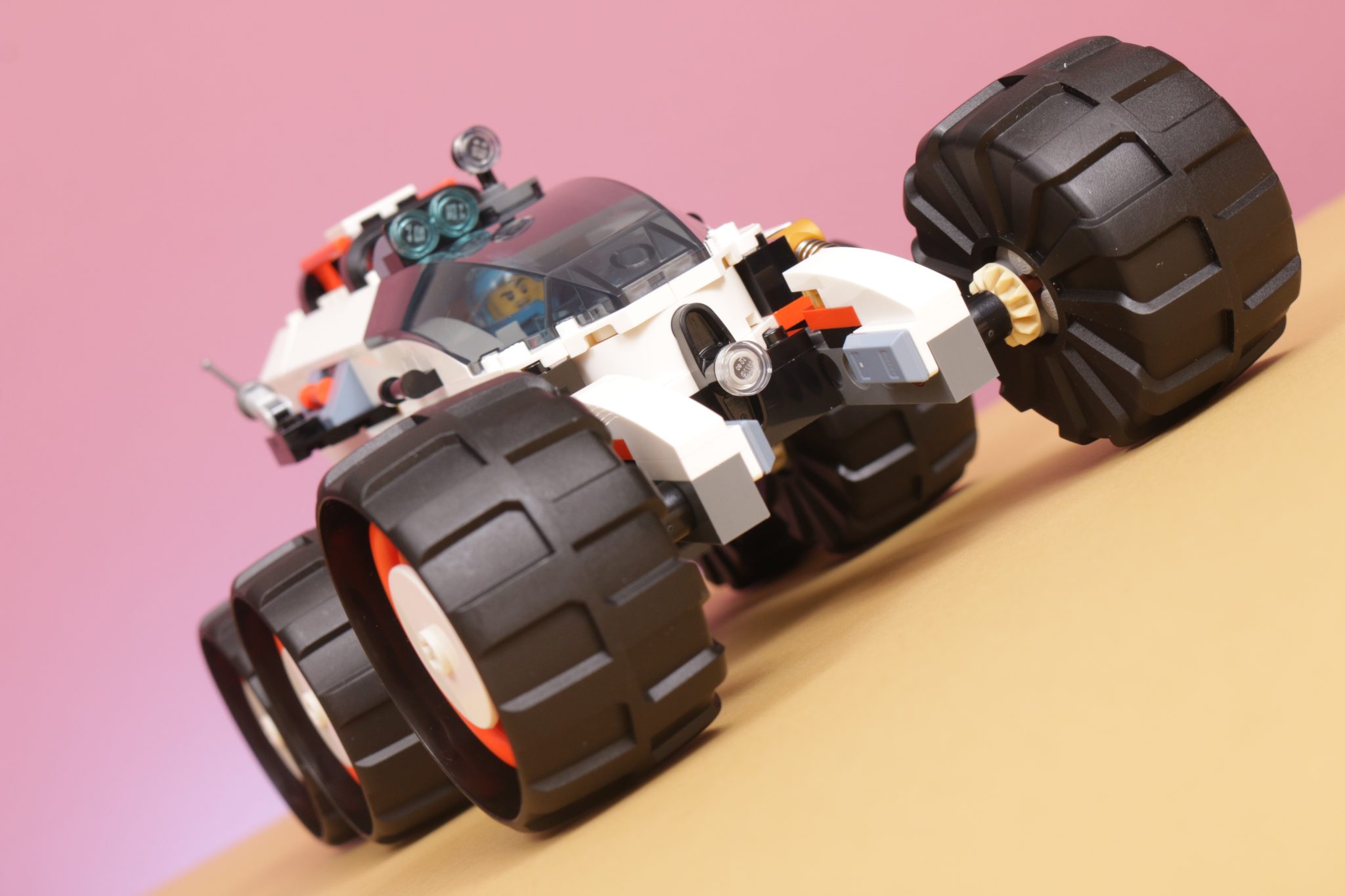 LEGO City 60431 Space Explorer Rover and Alien Life review