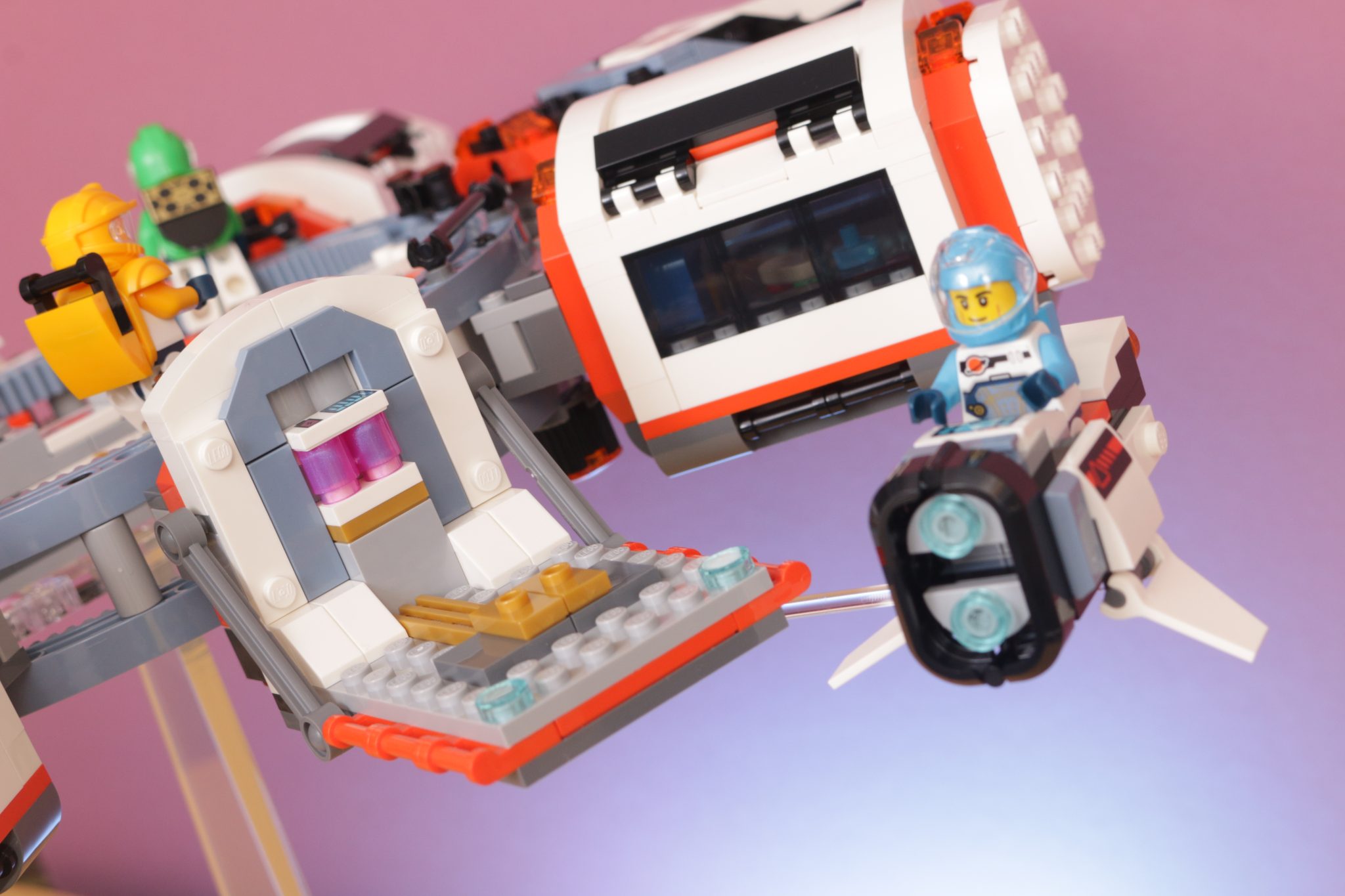 LEGO Technic 42177 Mercedes-Benz G 500 marks a milestone for a new colour