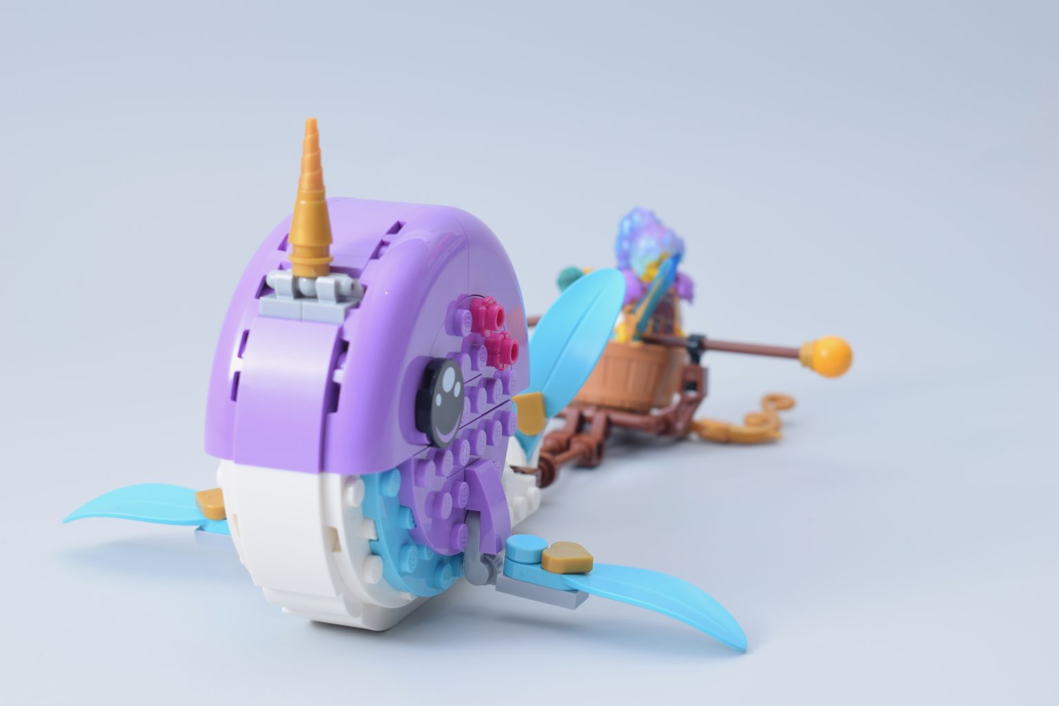 LEGO DREAMZzz 71472 Izzie's Narwhal Hot-Air Balloon review