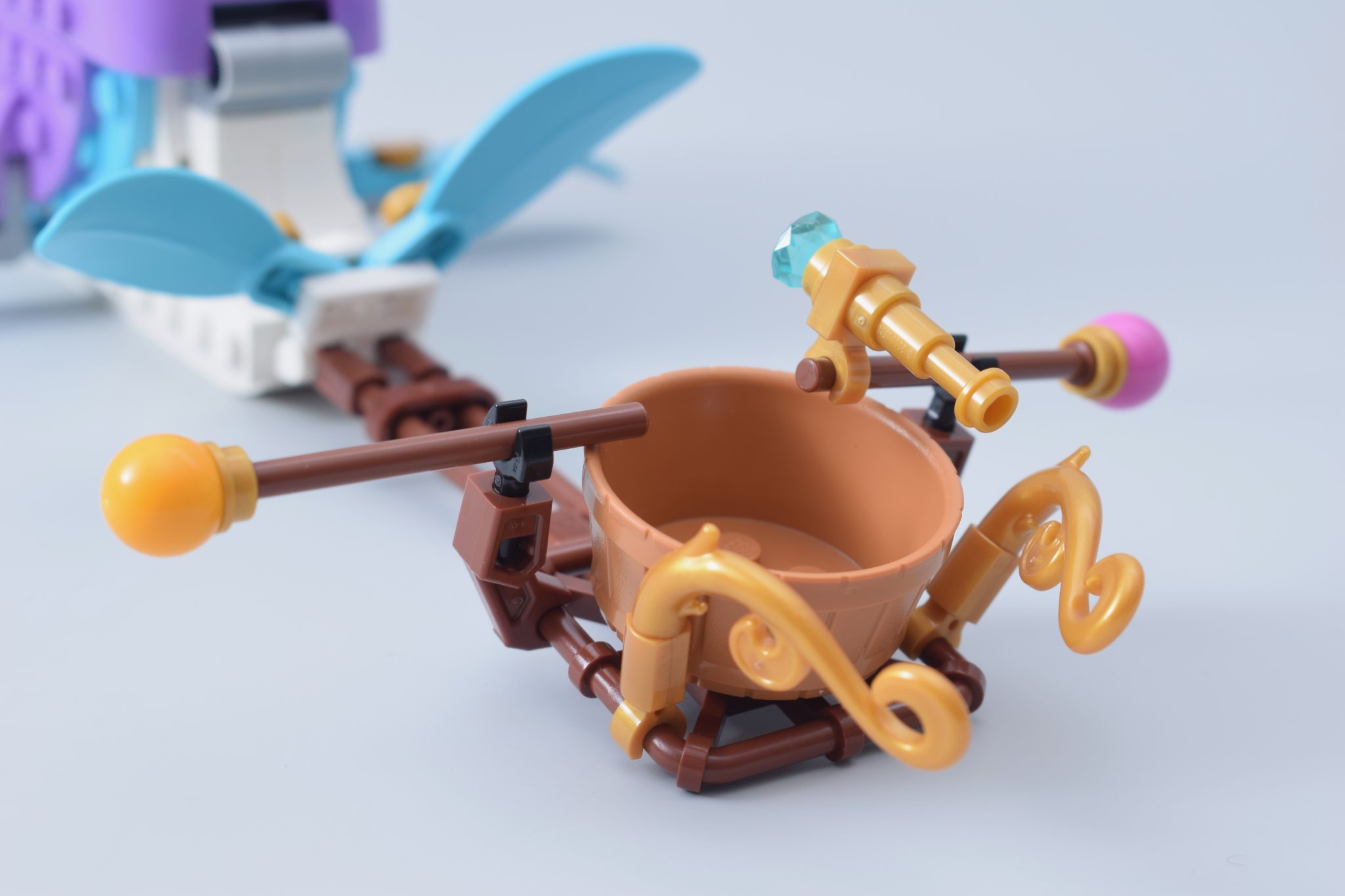 LEGO DREAMZzz 71472 Izzie's Narwhal Hot-Air Balloon review