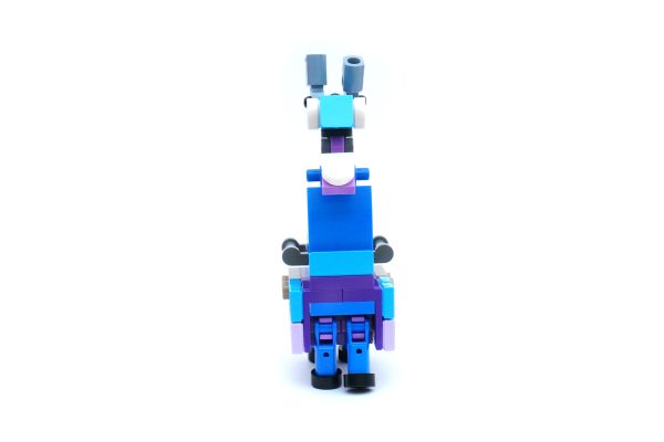 Here’s how to make your own LEGO Fortnite Loot Llama