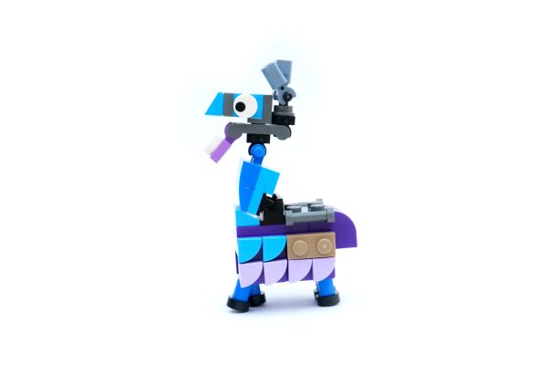 Here’s how to make your own LEGO Fortnite Loot Llama