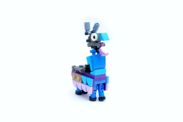 Here’s how to make your own LEGO Fortnite Loot Llama