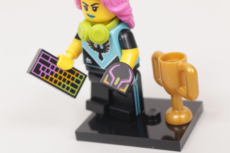 LEGO Minifigures 71045 Series 25 review and full gallery