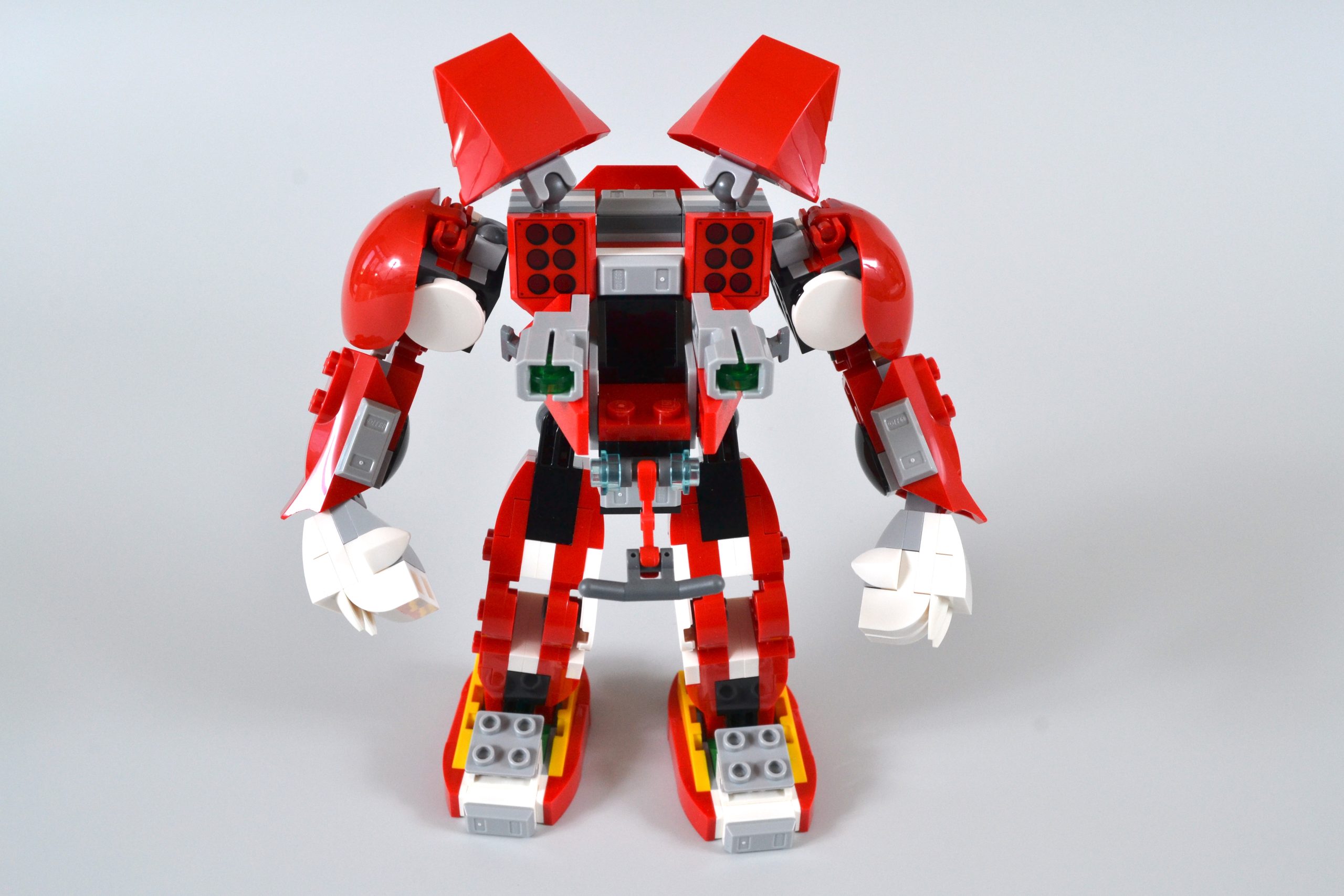 LEGO Sonic the Hedgehog 76996 Knuckles’ Guardian Mech review