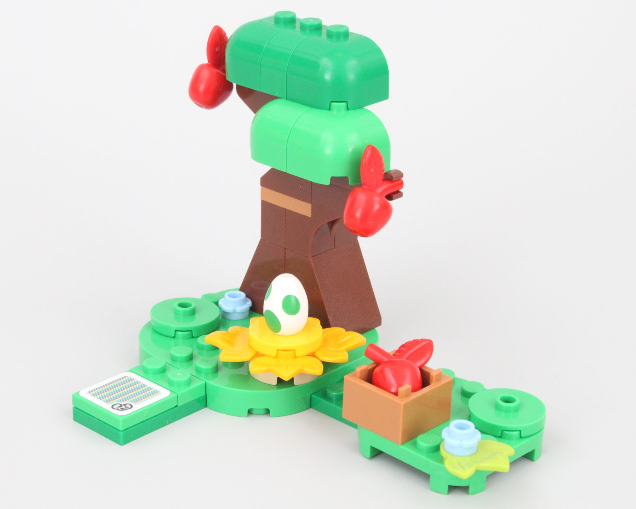 LEGO Super Mario 71428 Yoshis' Egg-cellent Forest review
