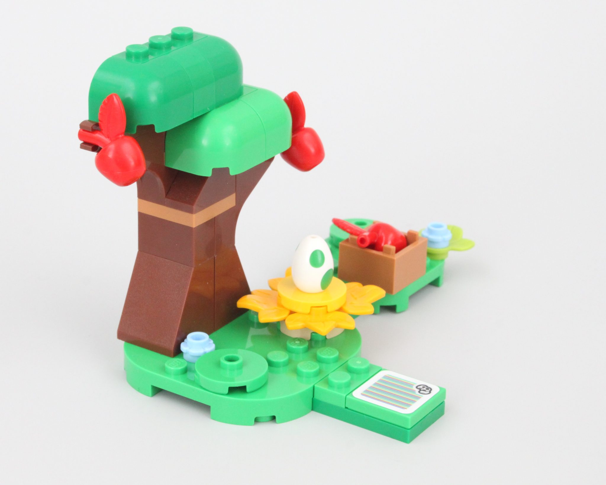 LEGO Super Mario 71428 Yoshis' Egg-cellent Forest review