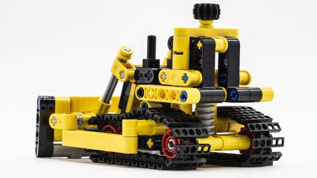 LEGO Technic 42163 Heavy-Duty Bulldozer review