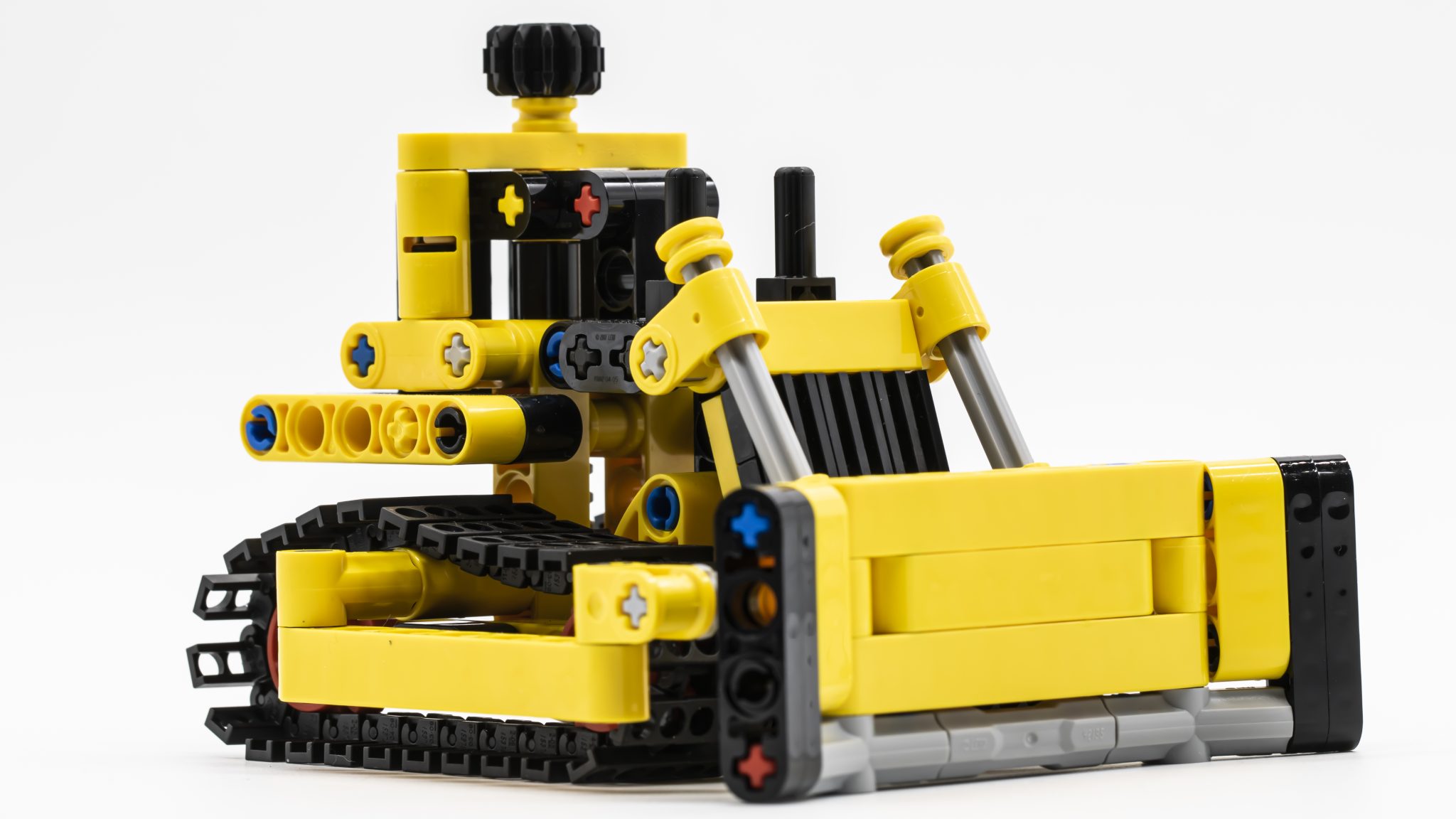LEGO Technic 42163 Heavy-Duty Bulldozer review