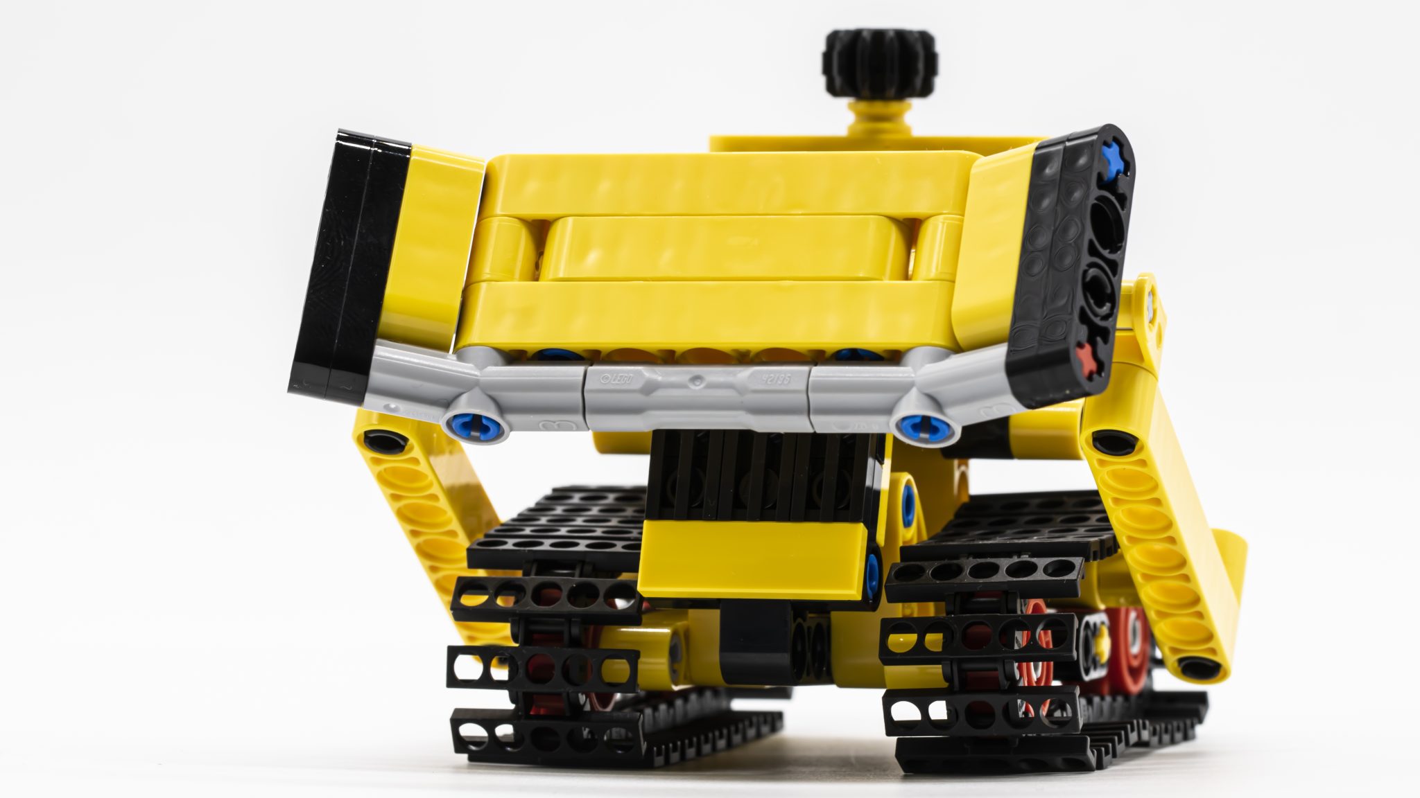 LEGO Technic 42163 Heavy-Duty Bulldozer review