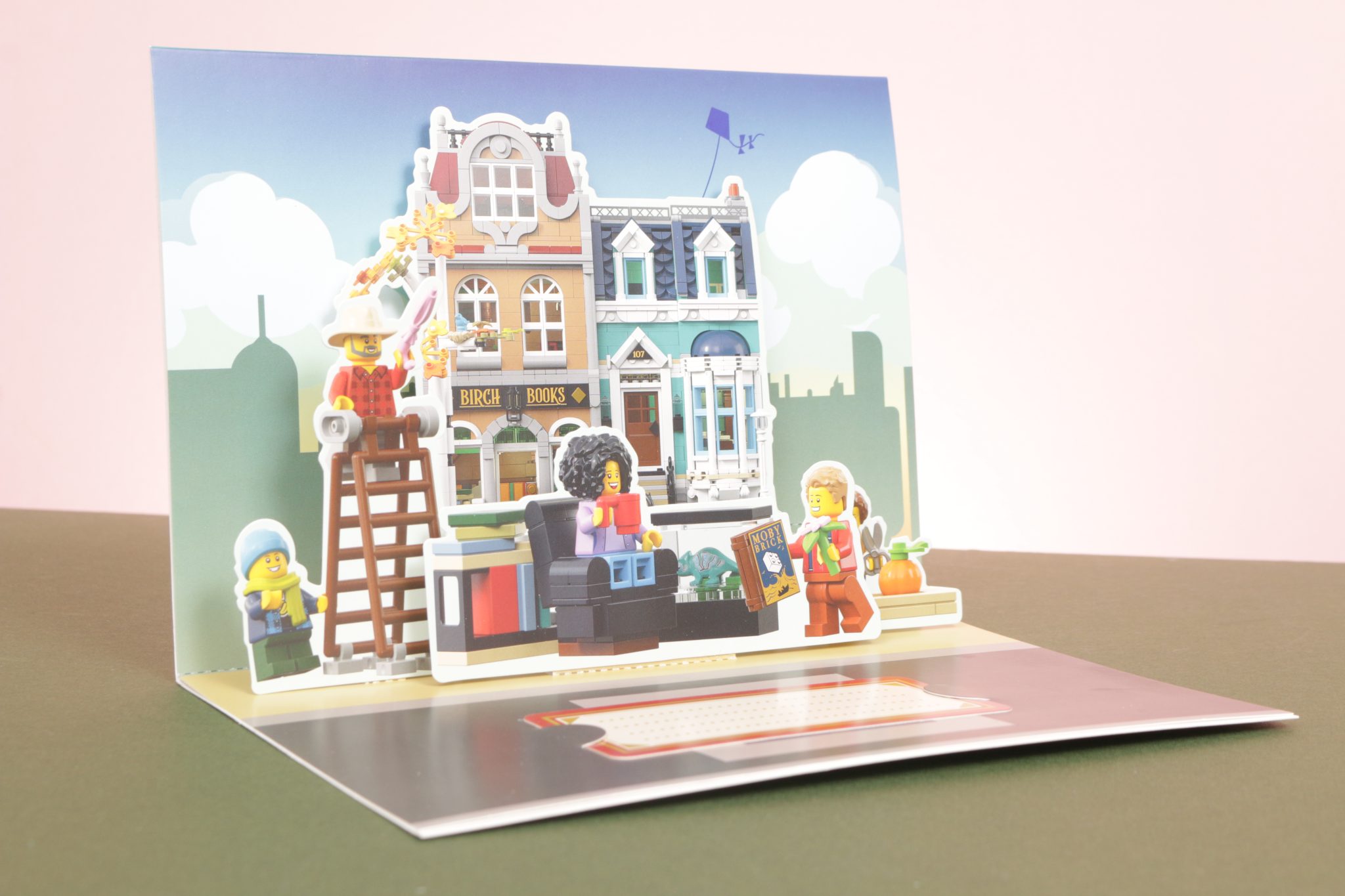 LEGO modular pop-up postcard Insiders Rewards review