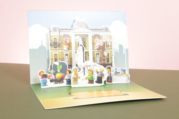 LEGO modular pop-up postcard Insiders Rewards review