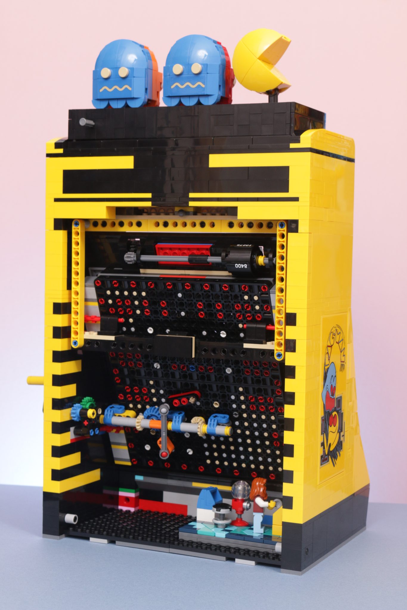 We rebuilt LEGO Icons 10323 PAC-MAN Arcade, and…