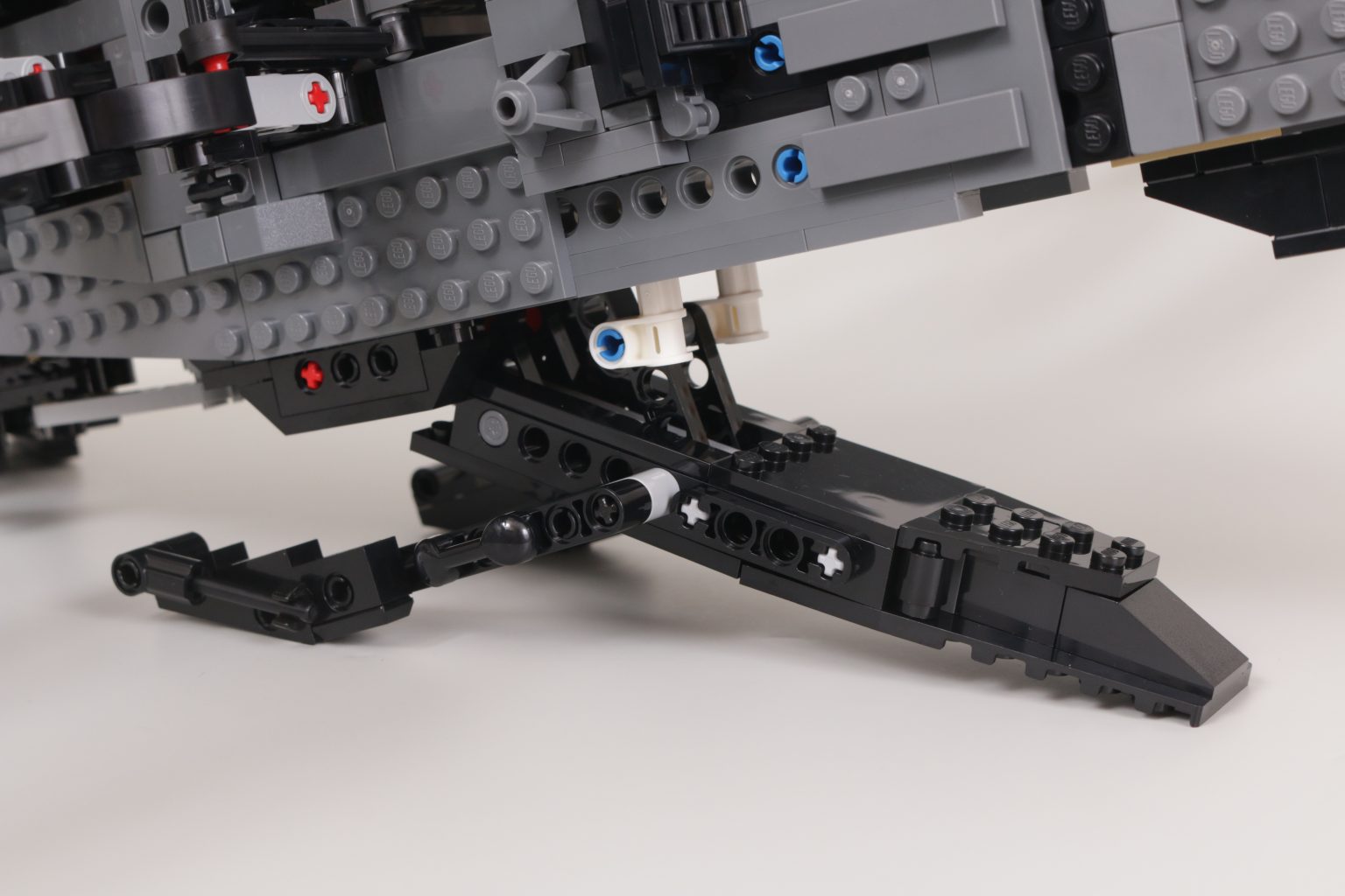 LEGO Icons 10327 Dune Atreides Royal Ornithopter review