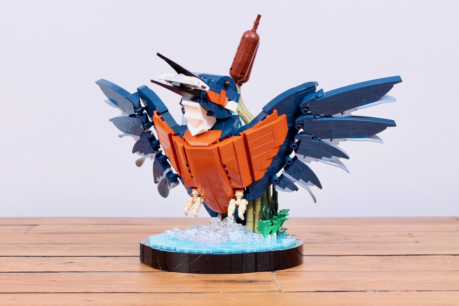 LEGO Icons 10331 Kingfisher Bird review