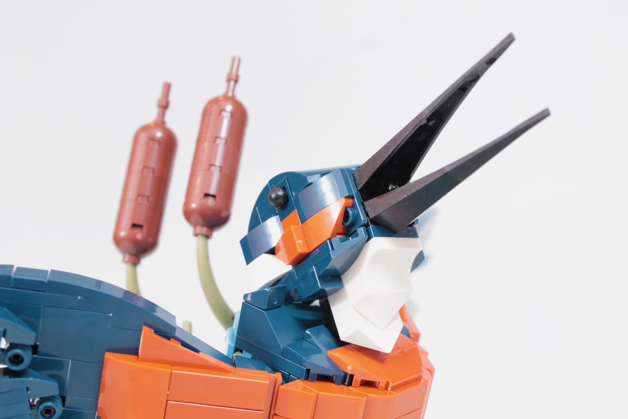 LEGO Icons 10331 Kingfisher Bird review