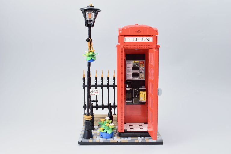 LEGO Ideas 21347 Red London Telephone Box review