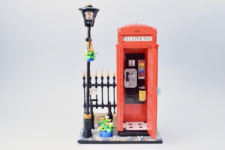 LEGO Ideas 21347 Red London Telephone Box review