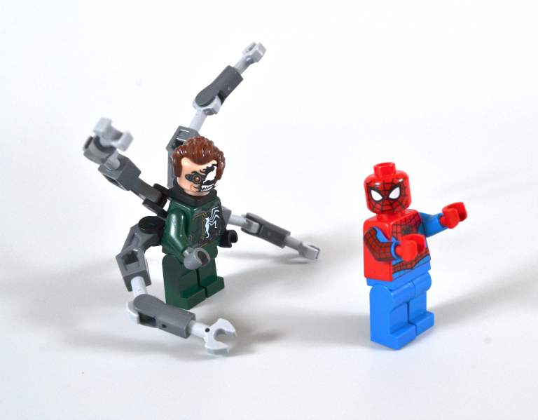 LEGO 76275 Motorcycle Chase: Spider-Man vs. Doc Ock review