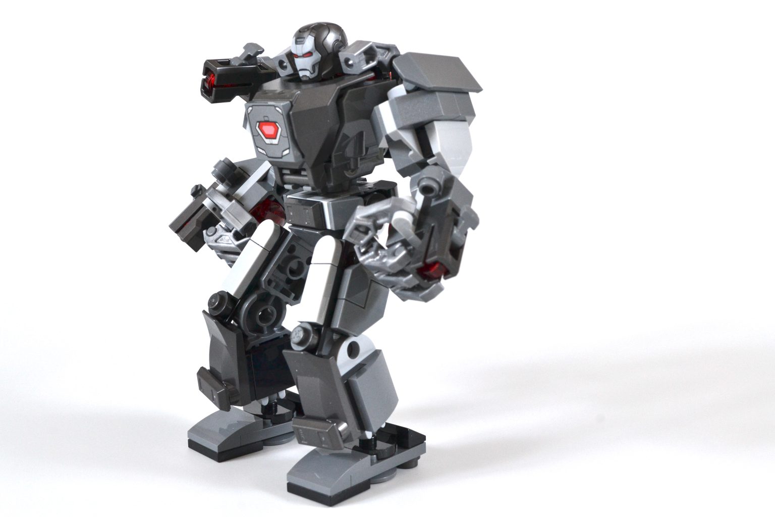LEGO Marvel 76277 War Machine Mech Armor review