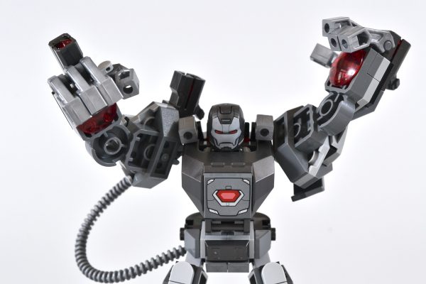 LEGO Marvel 76277 War Machine Mech Armor review