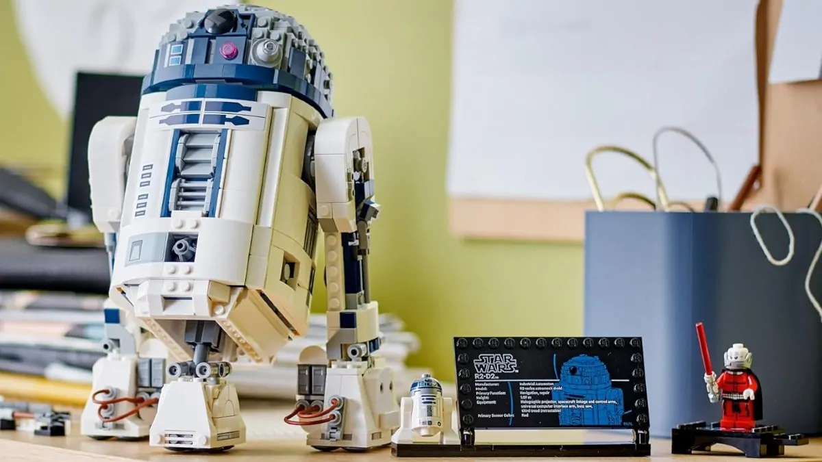 New LEGO Star Wars 25th-anniversary sets revealed