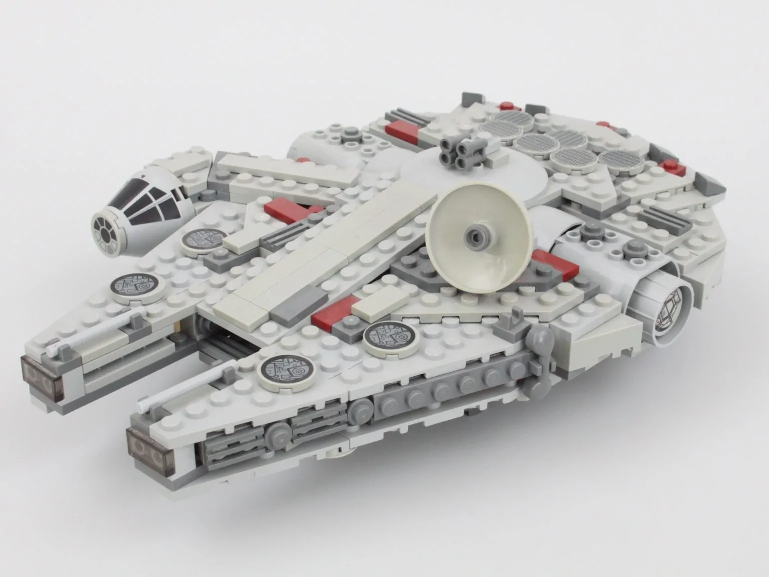 LEGO Star Wars 75375 Millennium Falcon midi-scale comparison