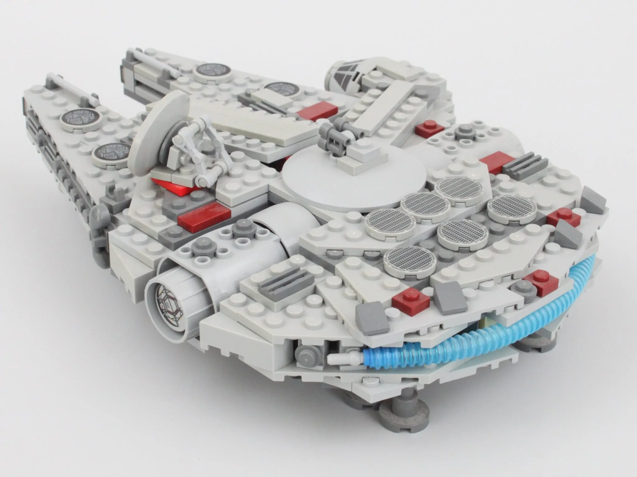 LEGO Star Wars 75375 Millennium Falcon midi-scale comparison