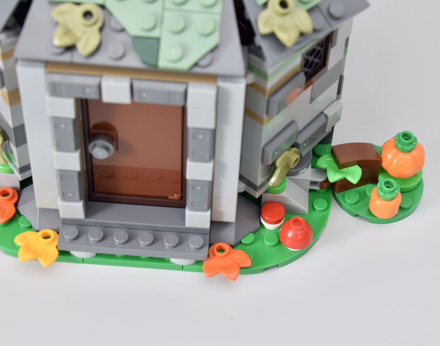 LEGO Harry Potter 76428 Hagrid's Hut: An Unexpected Visit review