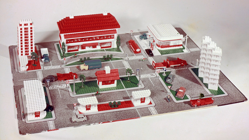 LEGO House 40505 Building Systems officially revealed