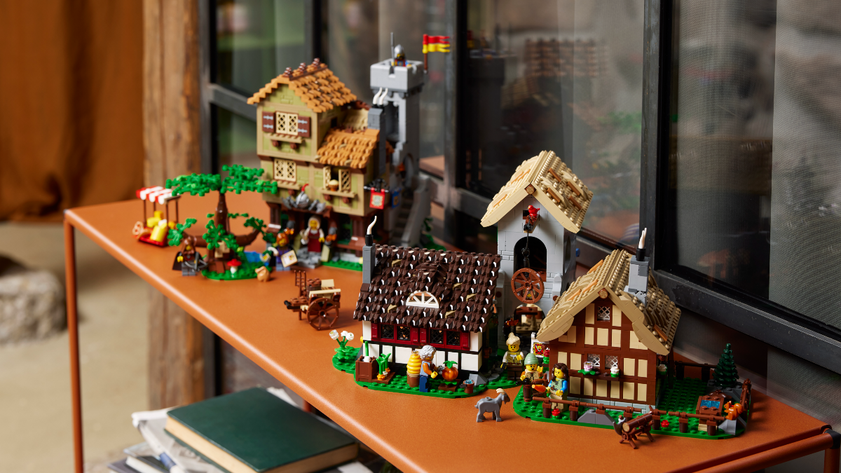LEGO Icons 10332 Medieval Town Square’s village has a name - Brick Fanatics