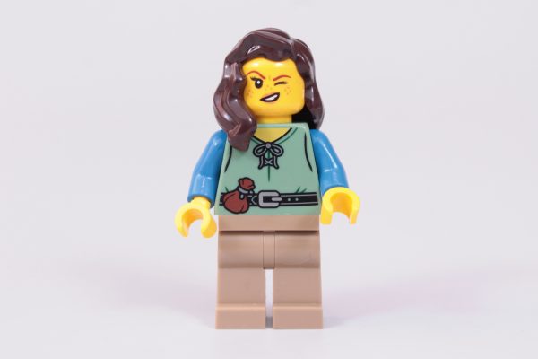 LEGO Icons 10332 Medieval Town Square review