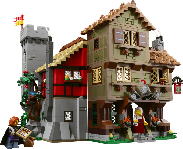 Comparing LEGO Medieval Town Square to its predecessor
