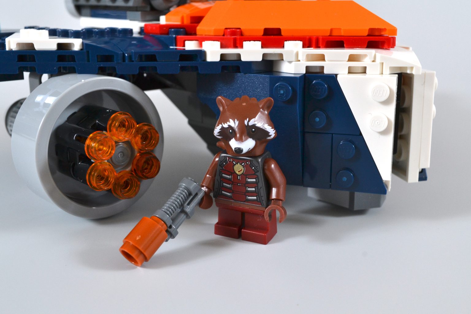 LEGO Marvel 76278 Rocket’s Warbird vs. Ronan review