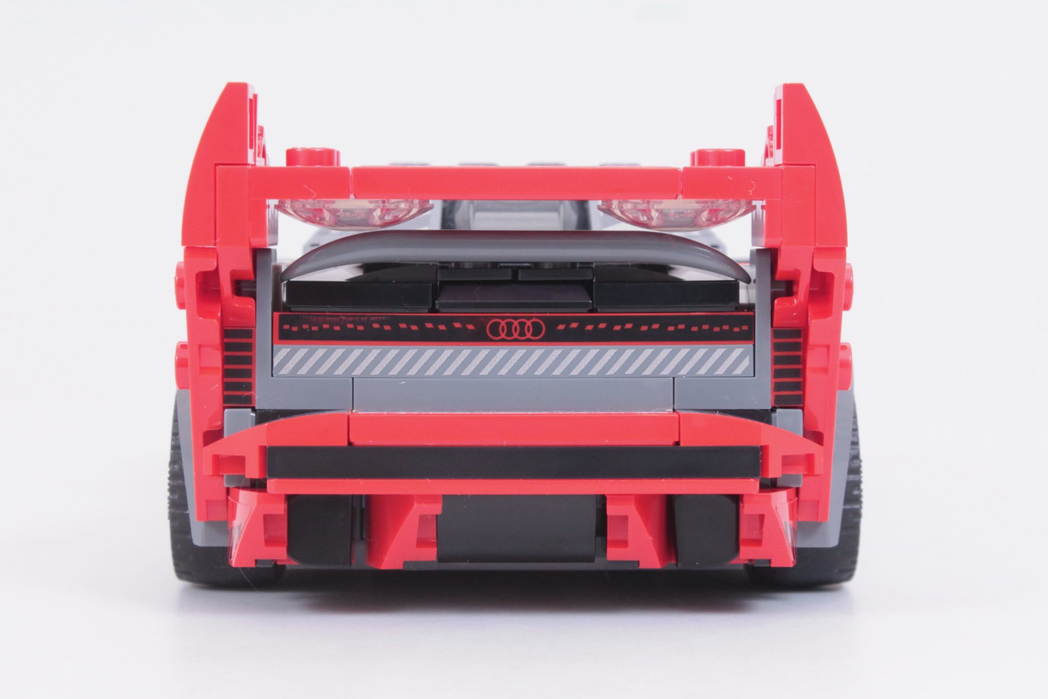 LEGO Speed Champions 76921 Audi S1 e-tron quattro review