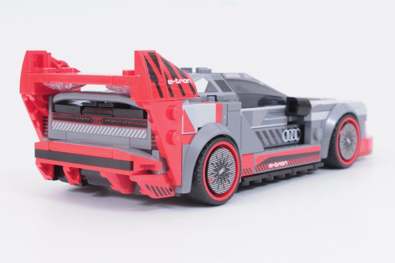 LEGO Speed Champions 76921 Audi S1 e-tron quattro review