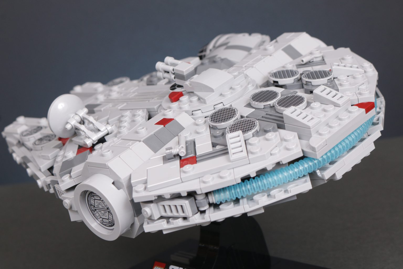 LEGO Star Wars 75375 Millennium Falcon review