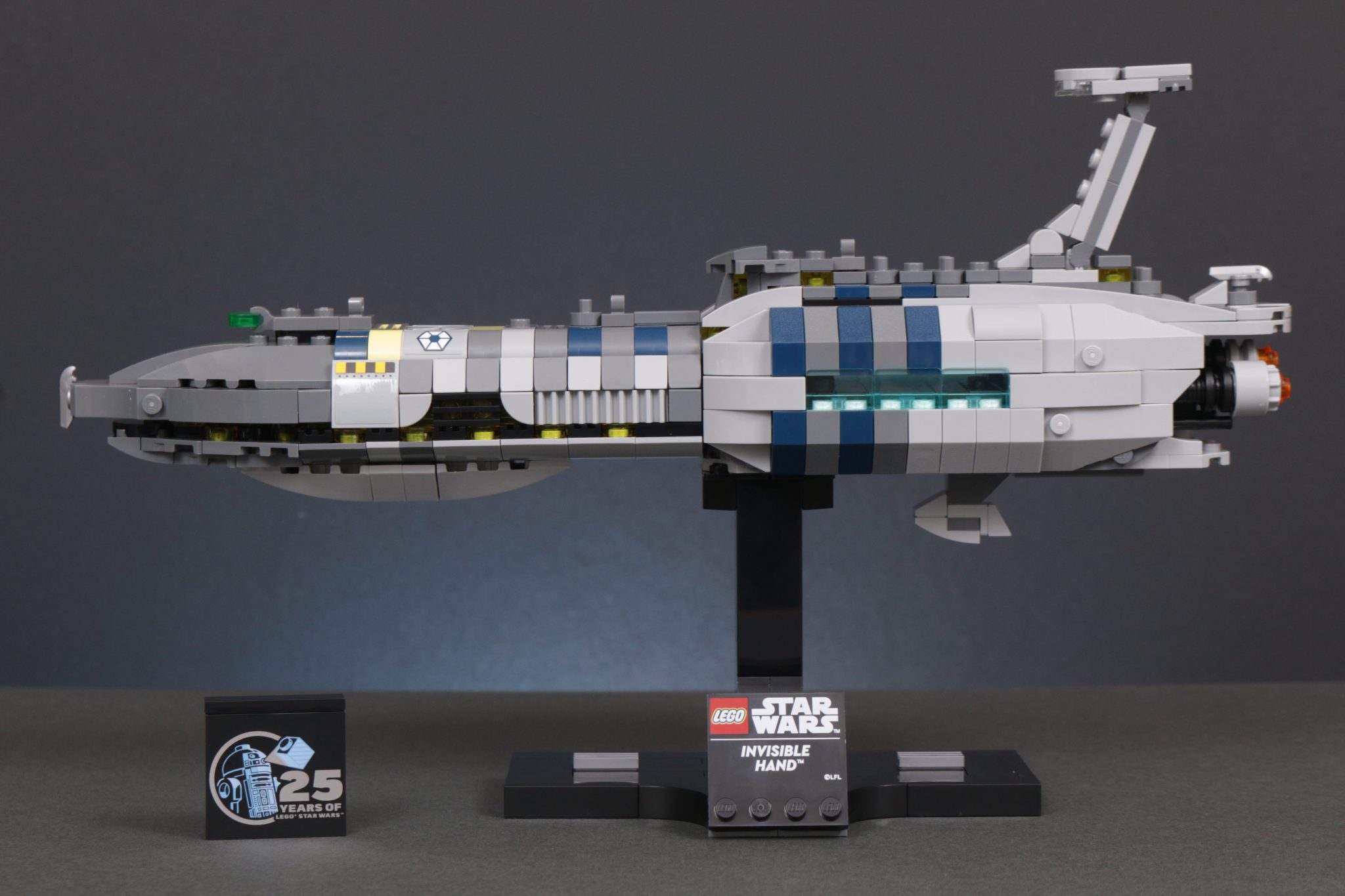 LEGO Star Wars 75377 Invisible Hand review